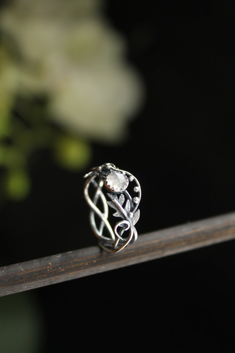 Fern leaf silver ring wih moonstone Botanical jewelry Plant ring ...