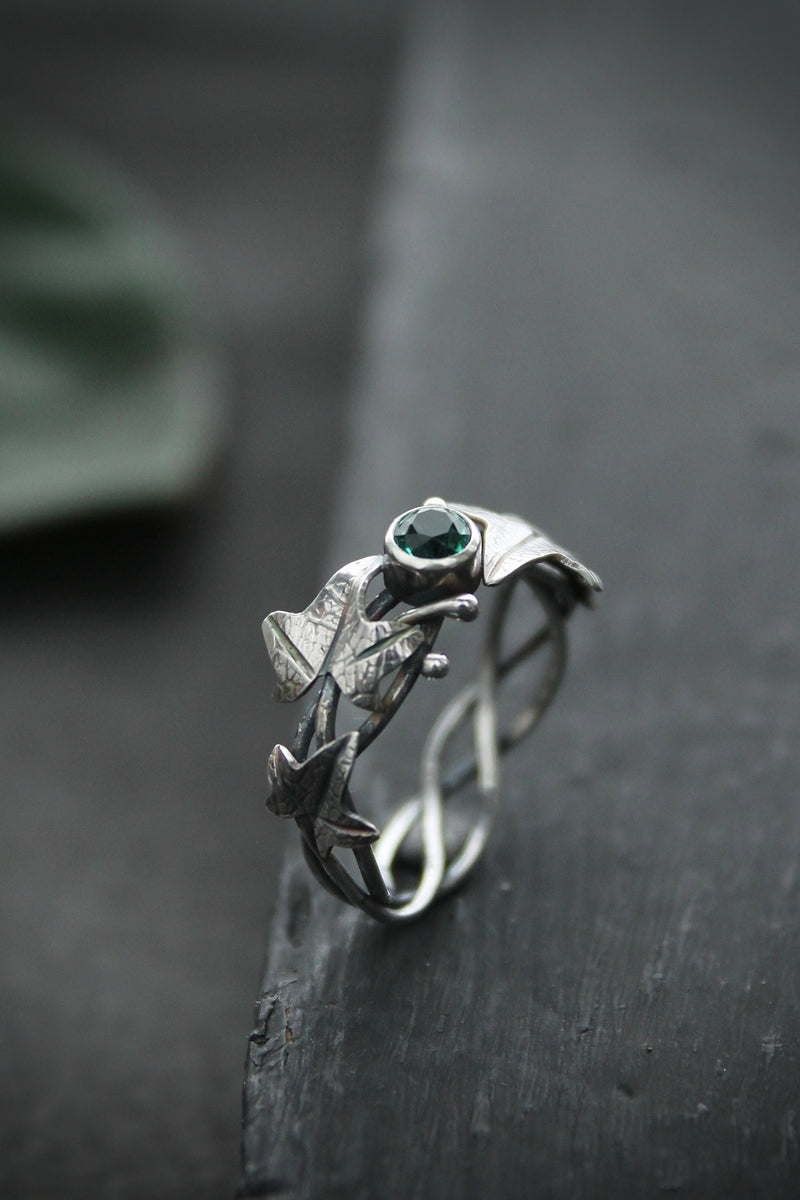 Ivy leaf ring Elven engagement ring Botanical jewelry – Ursula Jewelry