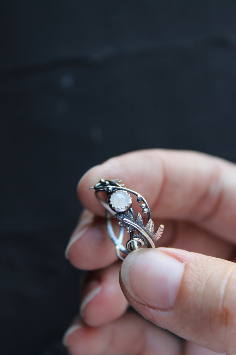 Fern leaf silver ring wih moonstone Botanical jewelry Plant ring ...